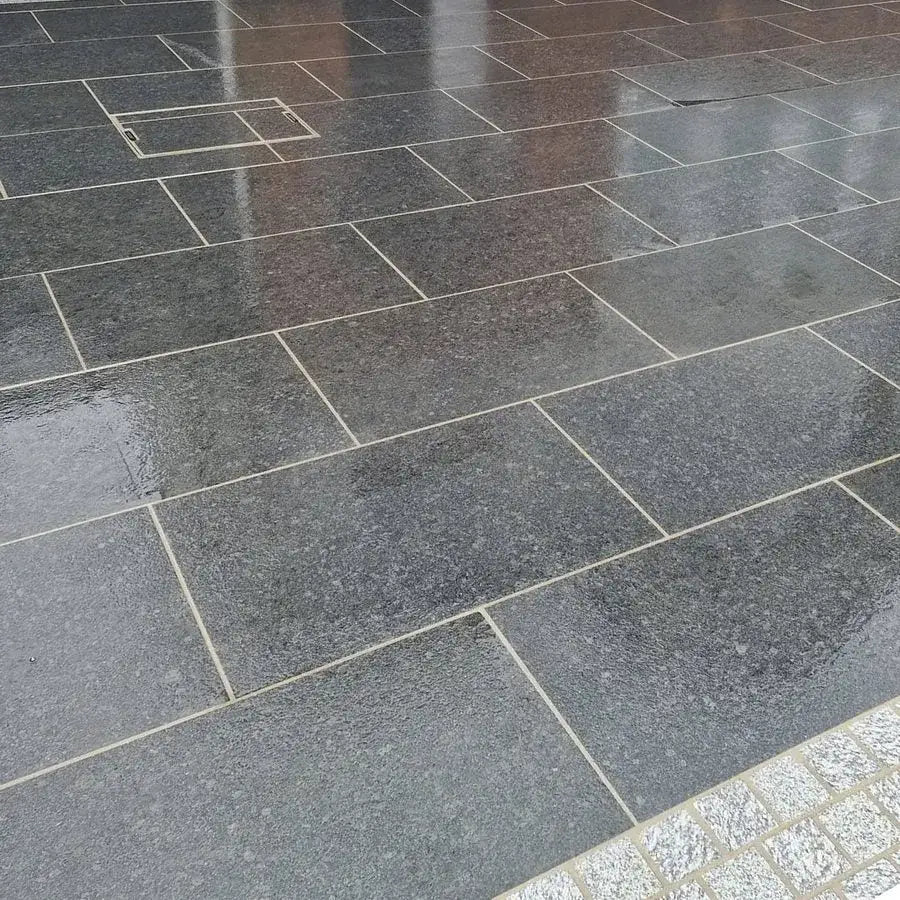 Ash Black Granite Paving Slabs 900x600x20